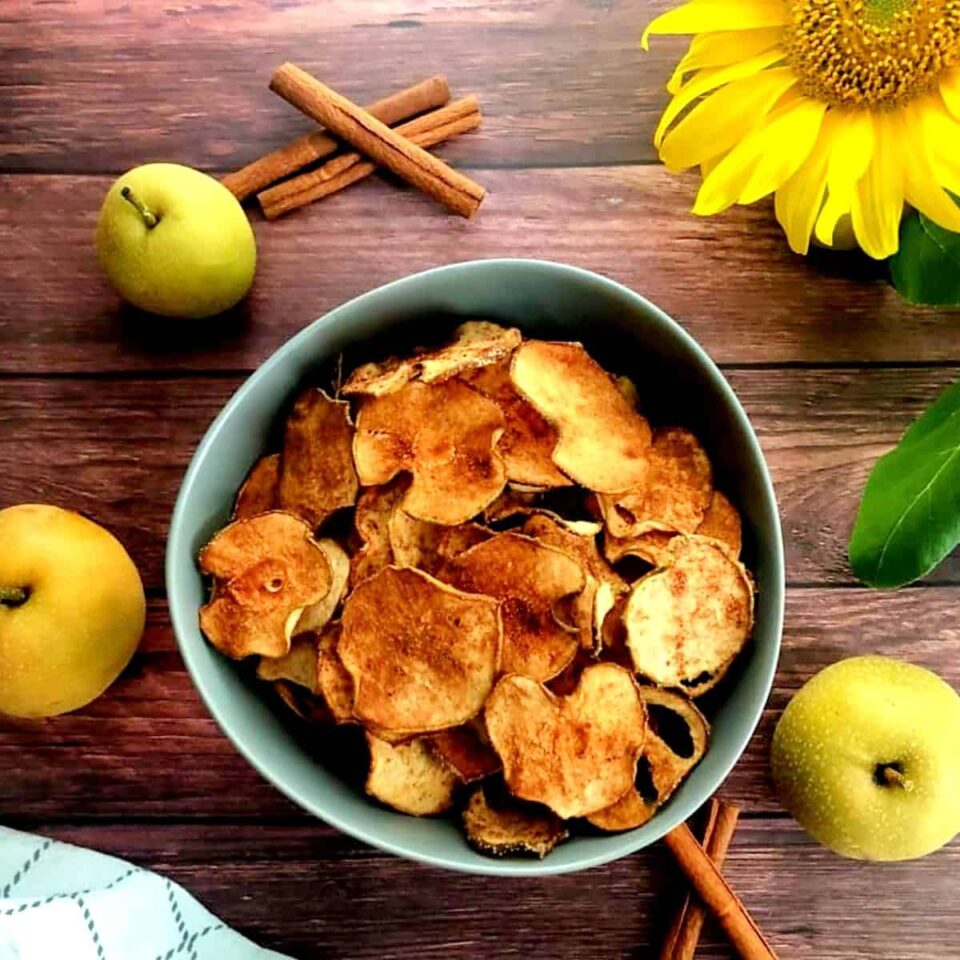 21 Easy Snacks Under 50 Cals - Cushy Spa